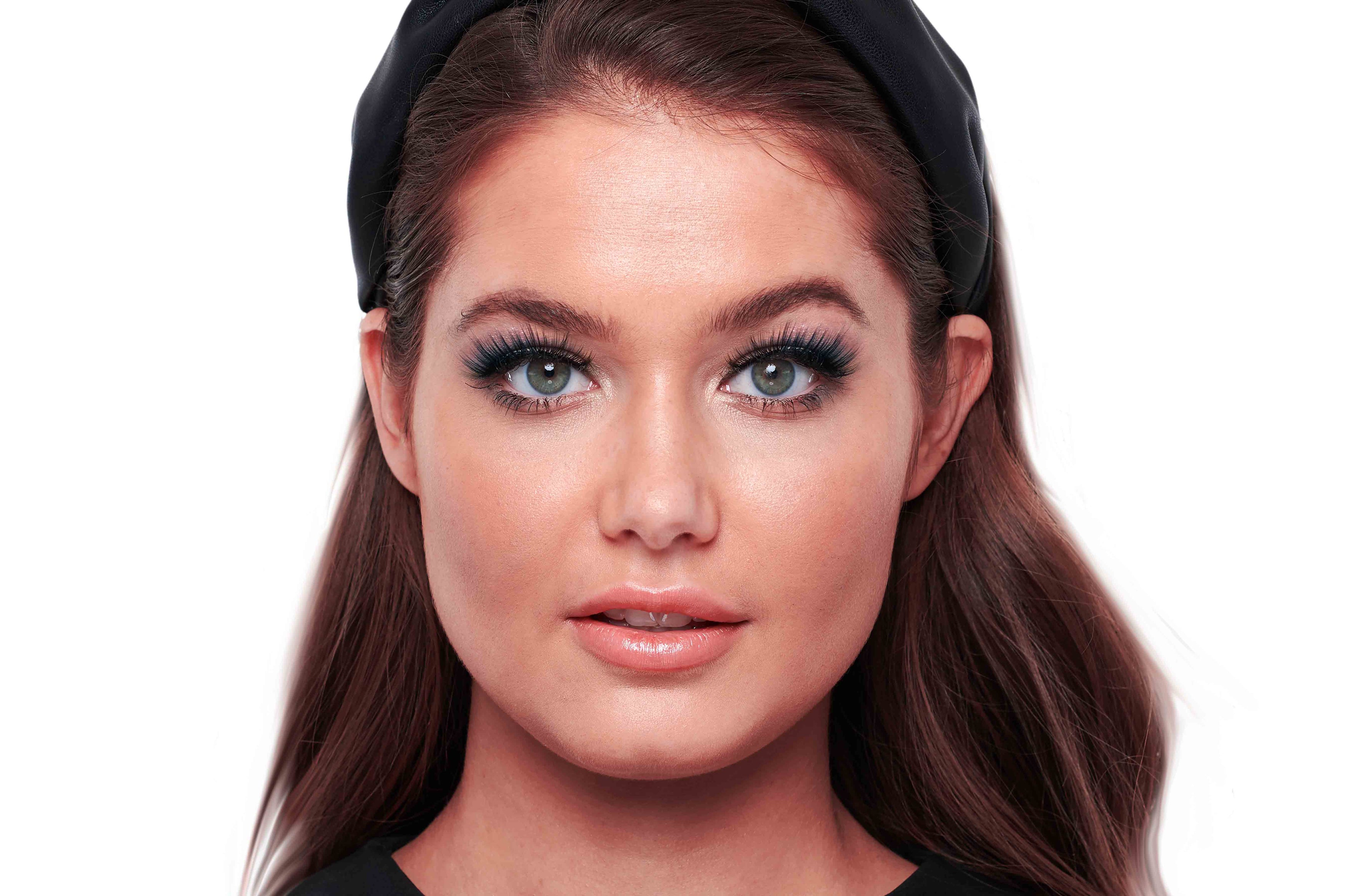 Girl Friday Lash | Silly George